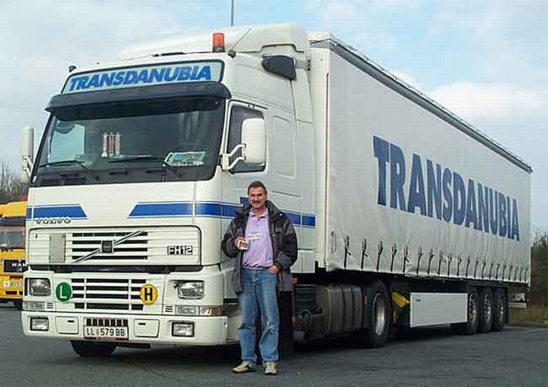 Lkw-Foto : Volvo FH 12 von TRANSDANUBIA, Österreich