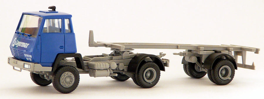 Roco Modell-Lkw für Lagermax, Salzburg