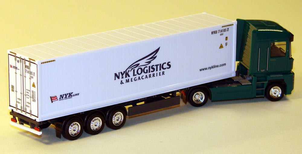 Herpa Modell-Lkw für NYK Logistics, Hamburg