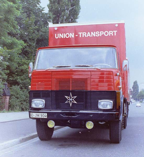 Lkw-Foto : Henschel von Union-Transport, D - Düsseldorf